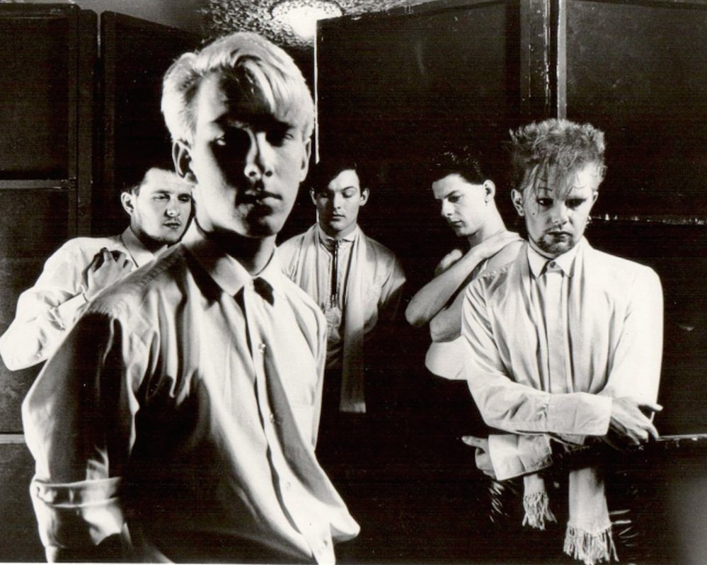 Modern English, les années folles - Section26